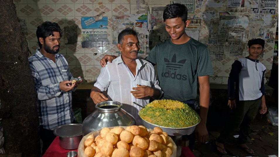 Watch- Yashasvi Jaiswal starts selling Panipuri after being left out of ...
