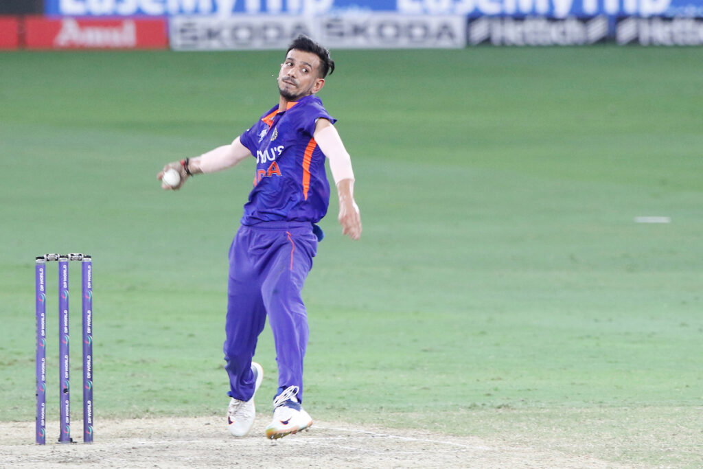 IND vs NZ: Former India Selector Sunil Joshi Selects Kuldeep Yadav Over ...
